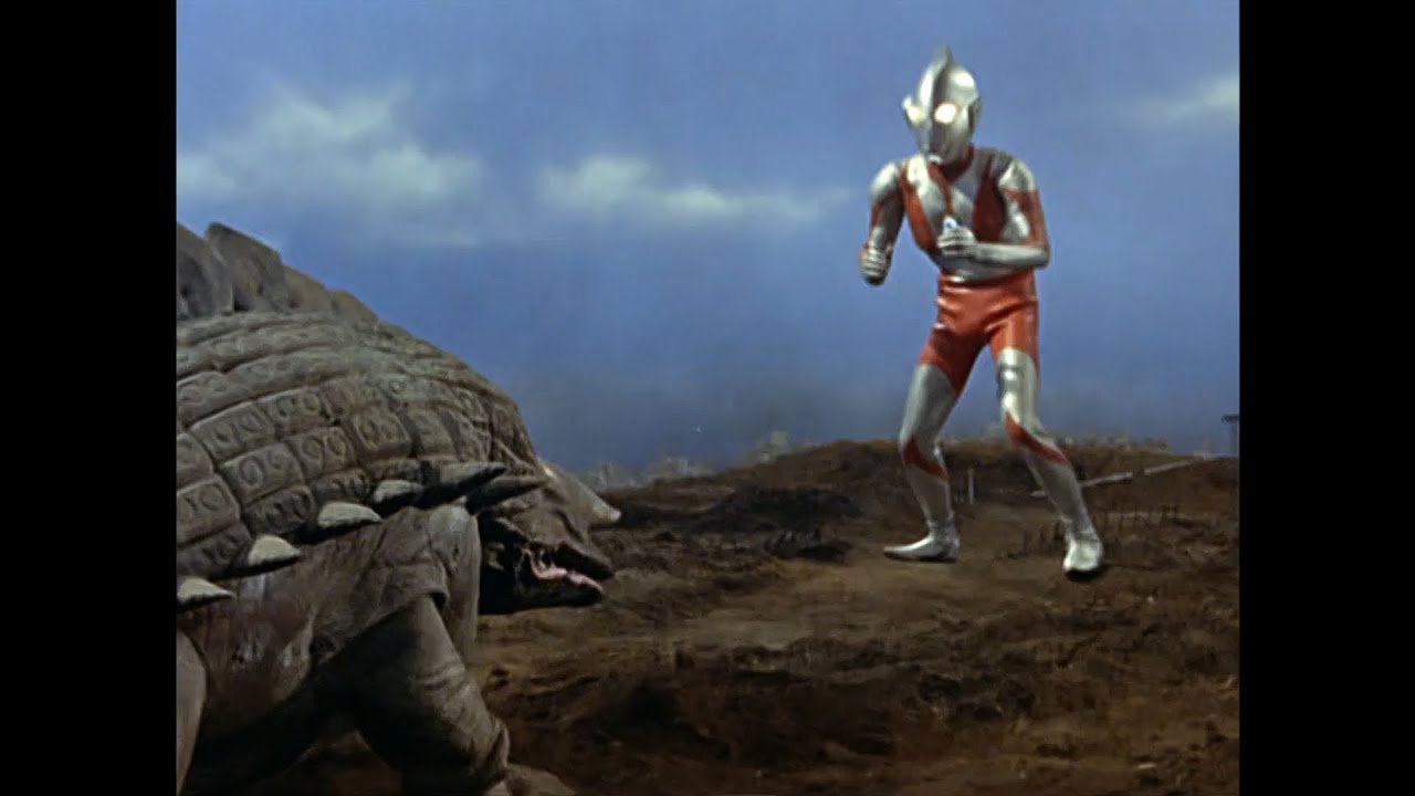 The Science Patrol & Ultraman take on Skydon - Ultraman (1966) - YouTube