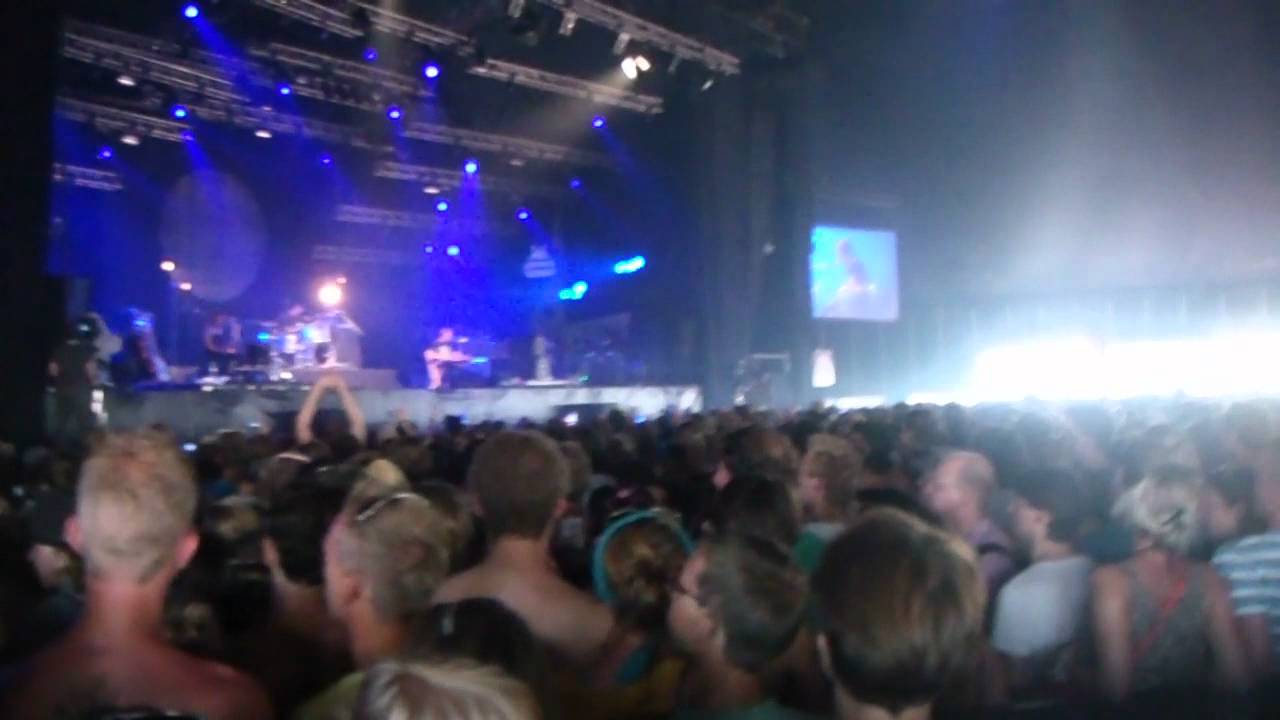 Ben Howard - Depth Over Distance @ Lowlands 2012 - YouTube
