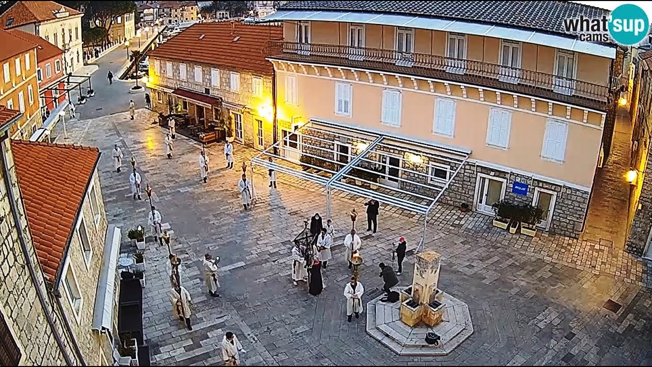 Jelsa Pjaca - Za Križen, 10.04.2020. - YouTube
