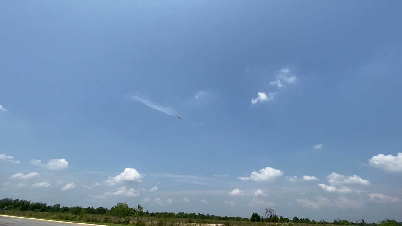 Cyberjaya runway RC Plane - YouTube