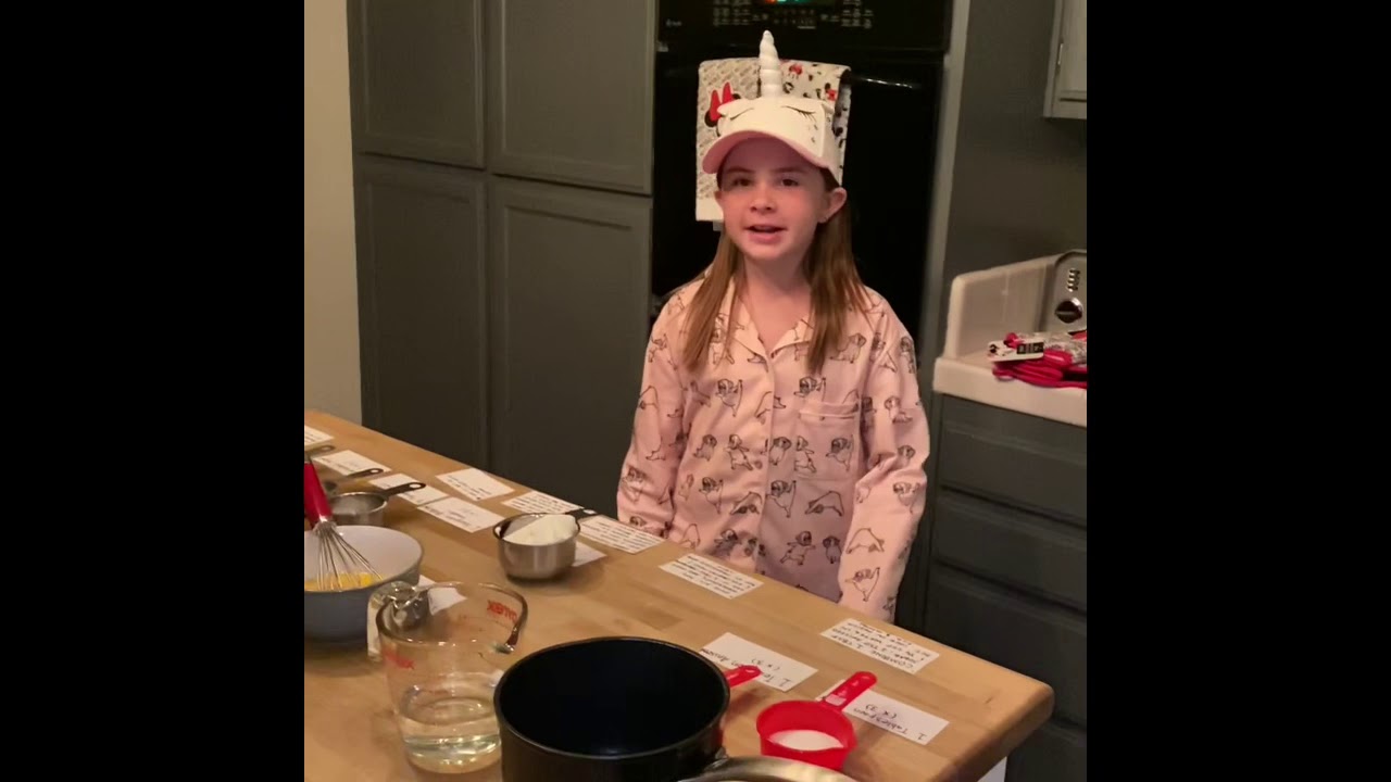 Ryan makes empanditas - YouTube