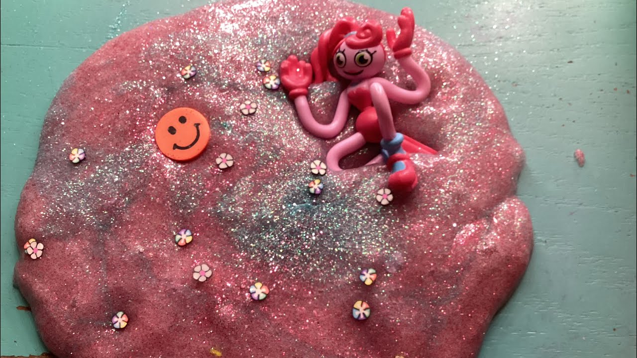 Making mommy Long legs slime - YouTube
