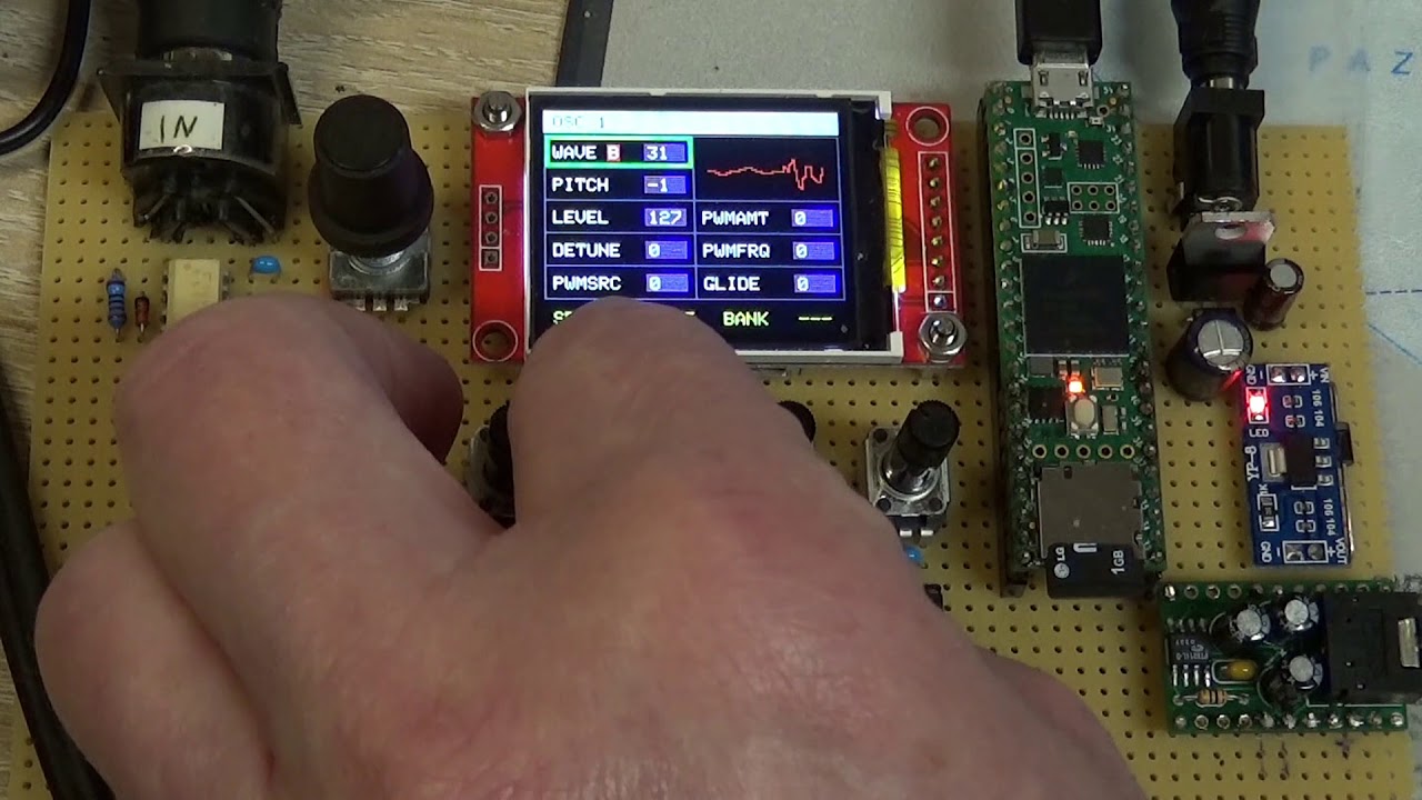 Teensy 4.1 DIY Synthesizer - YouTube