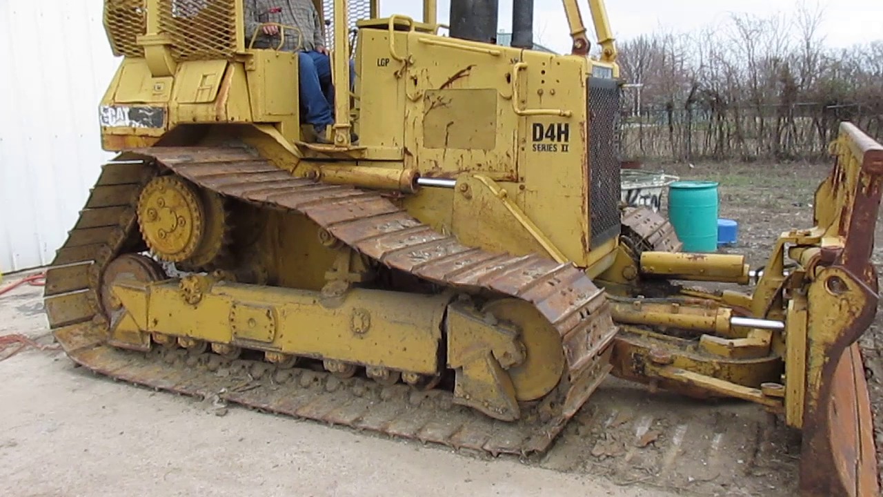 Caterpillar D4H Dozer - YouTube