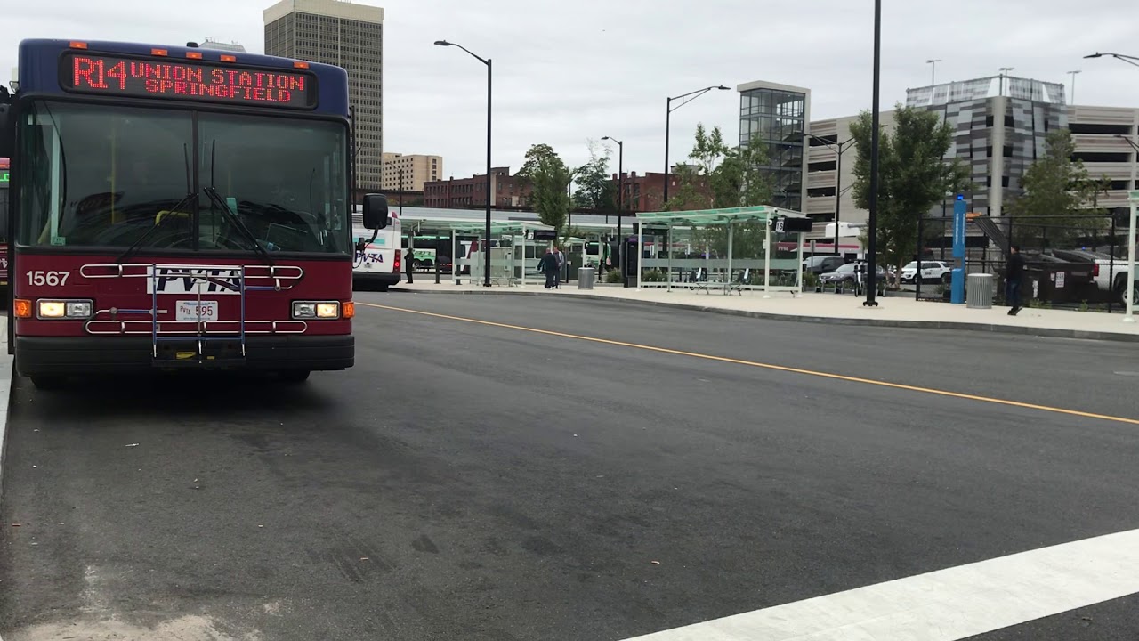 PVTA buses @ Springfield Union Station - YouTube