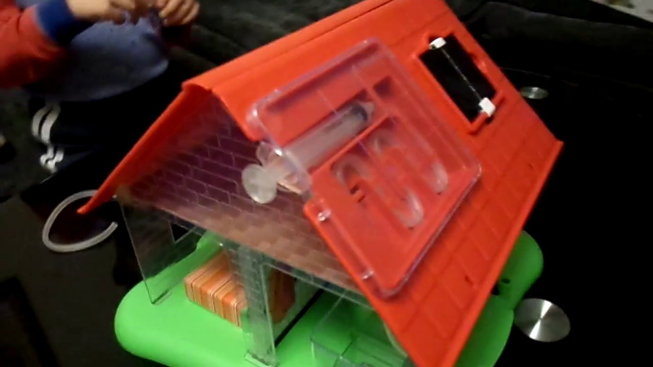 Ecological house toy - Clementoni - part 2/3 - YouTube