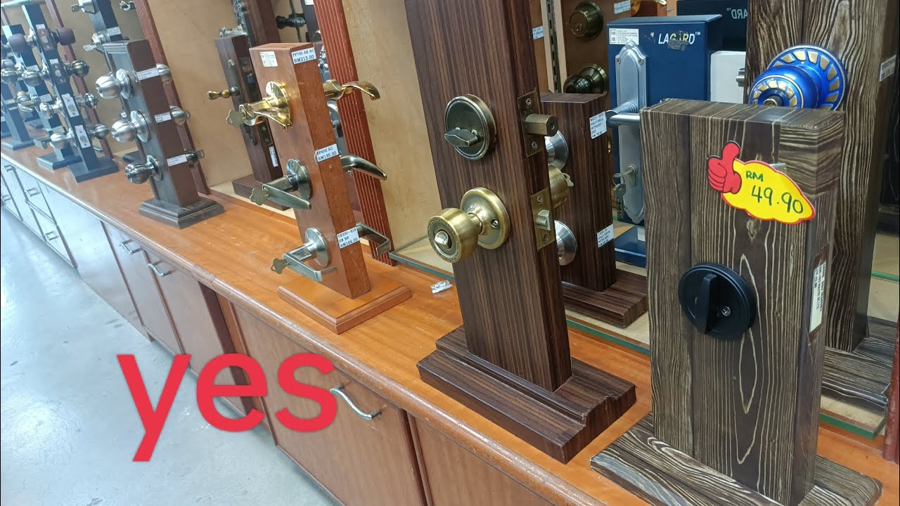 Just Testing Door Handles - YouTube