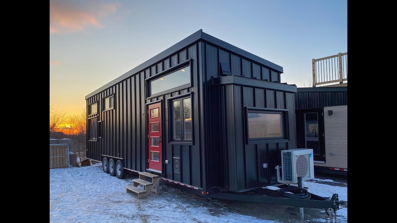 Dramatically modern tiny house designed for a geek. - YouTube