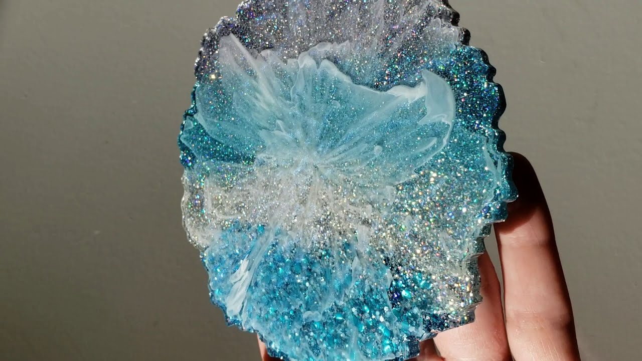 Glam Blue & Silver milky way resin coasters 💙 resin art for beginners ...