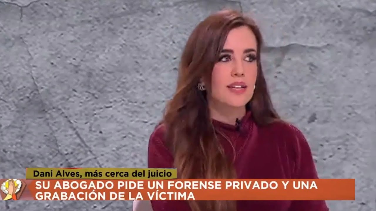 HIBA ABOUK Y JOANA SANZ ¿Por qué actúan tan diferentes? El caso de ...