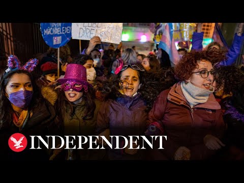 Watch again: Activists march through Istanbul to mark International Women's Day