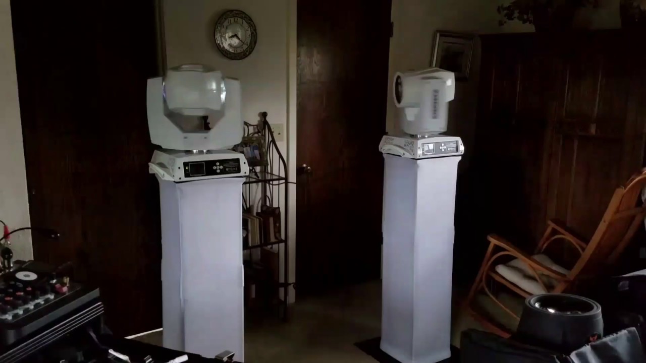 White moving head in podium stand - YouTube