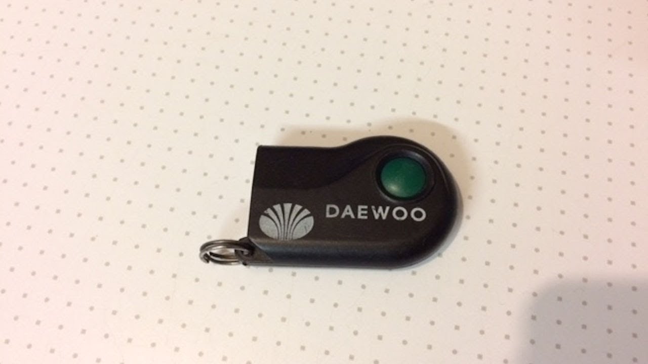 Daewoo key fob battery change - YouTube