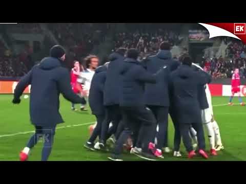 Gustav Isaksen da la vittoria alla Lazio in 9 vs 11 al 98 minuto