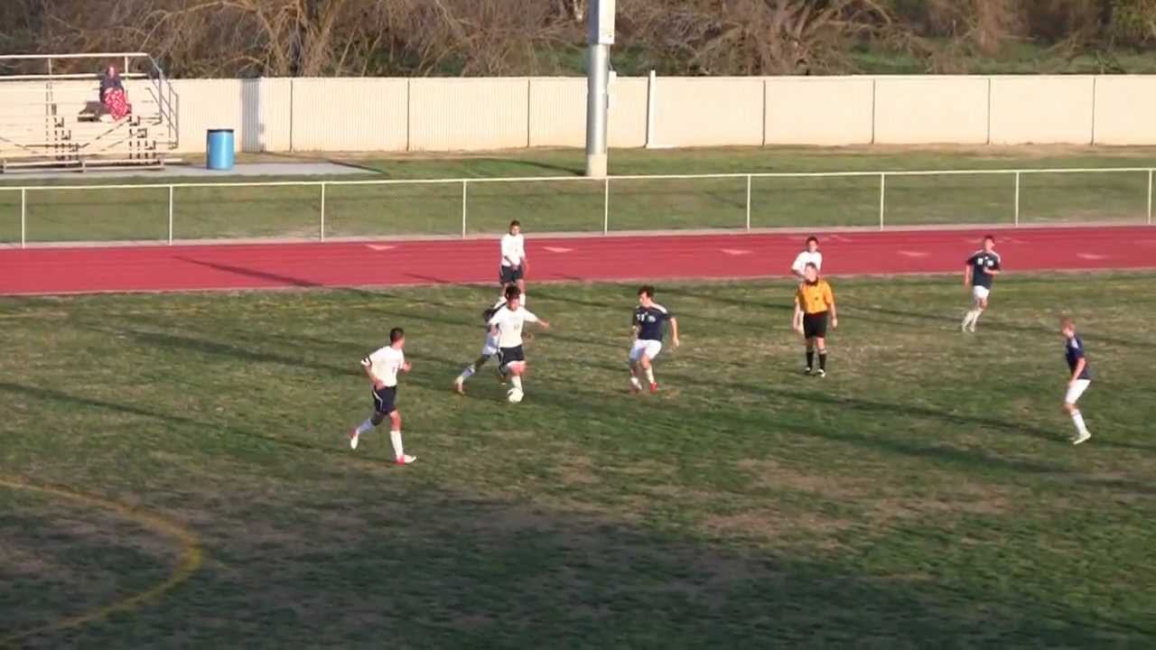 Farmersville Aztecs Varisty Soccer Boys 2013 - YouTube