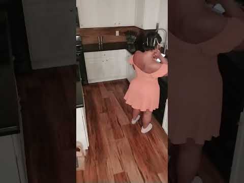 I'm live (watch my ads plz)