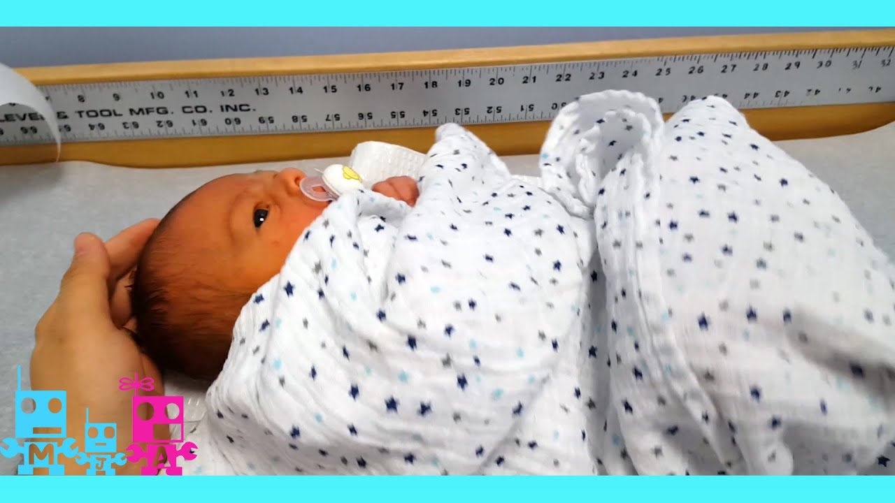 Baby's First Dr. Visit | Vlog 537 - YouTube