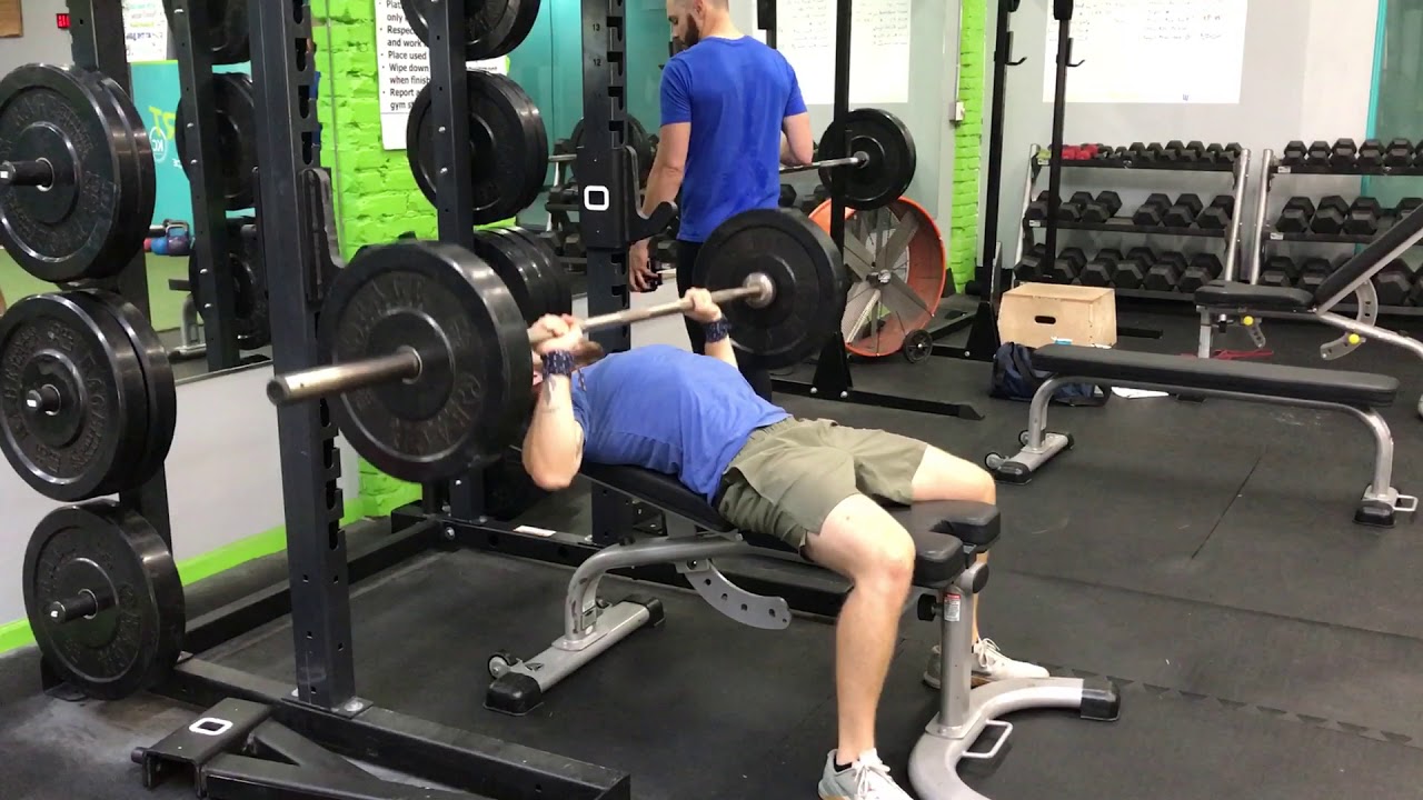 10 Degree Bench Press - YouTube
