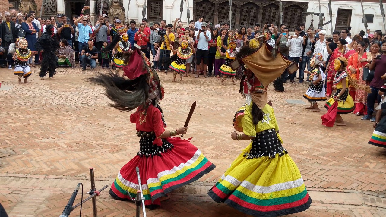 Devi dance at Bhaktapur - YouTube