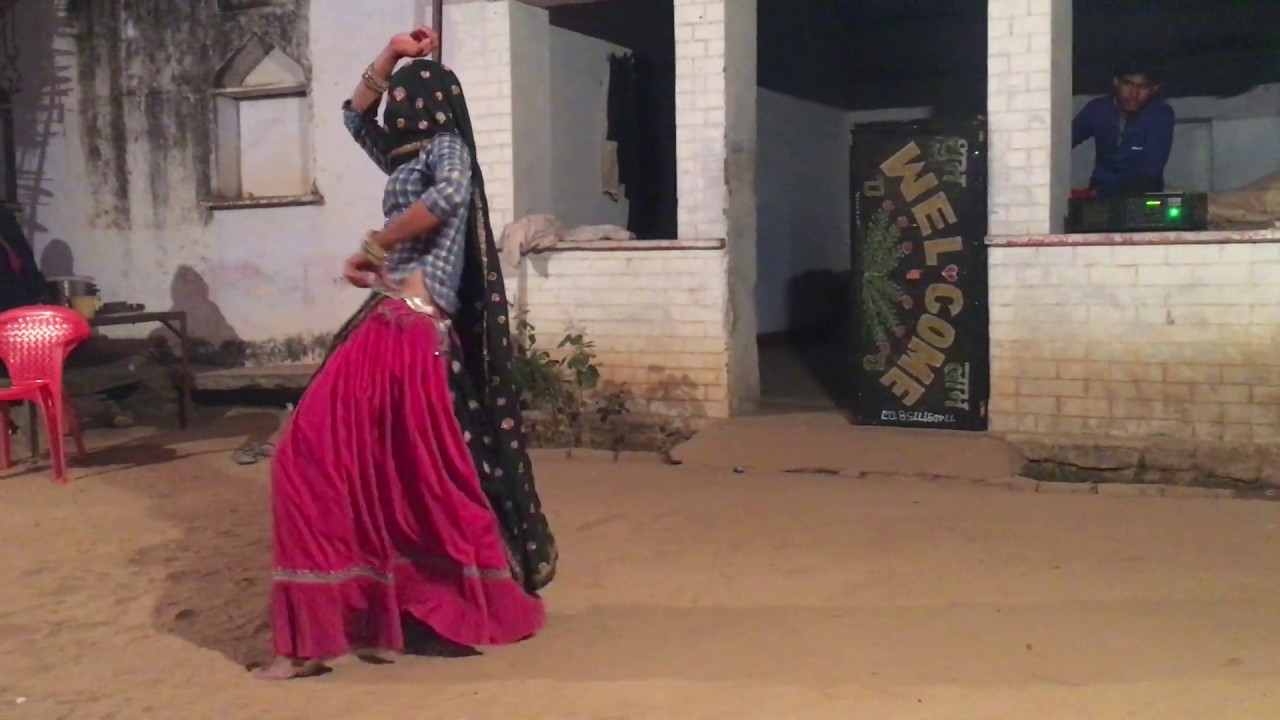DJ REMIX // MEENA GEET // DANCER HARKESH MEENA - YouTube