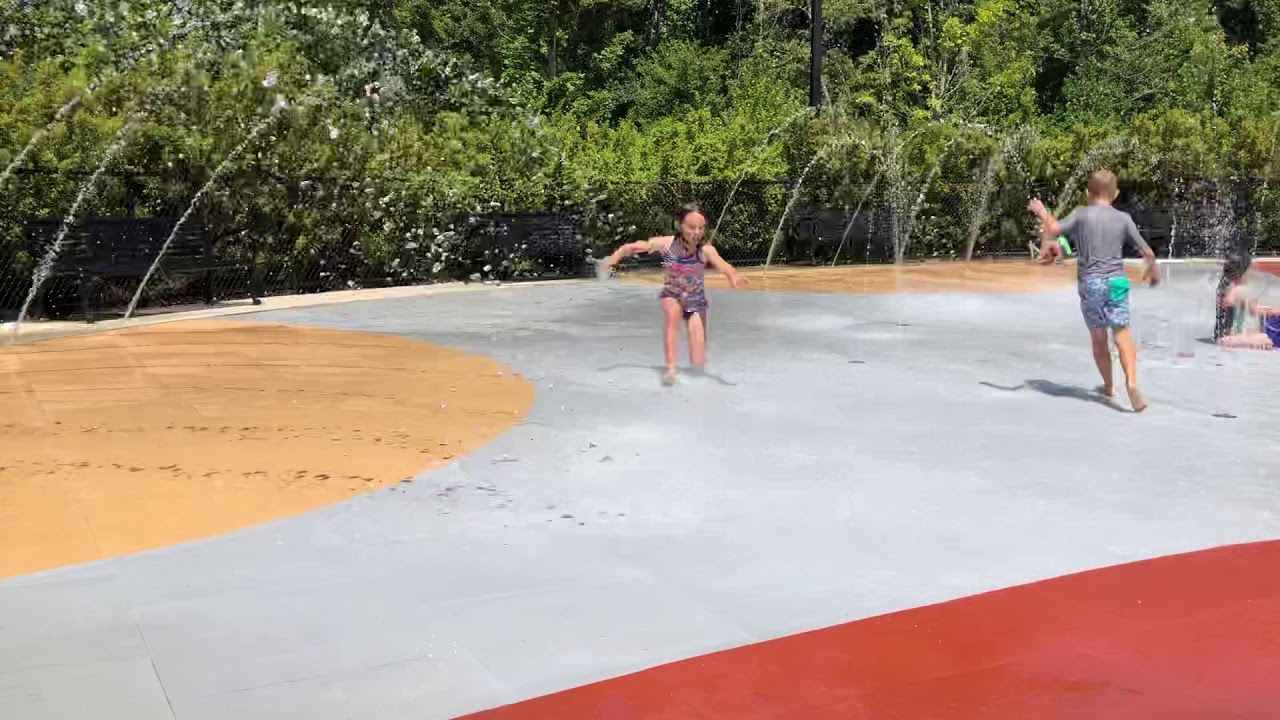 Splash Pad fun AUG 2019 - YouTube