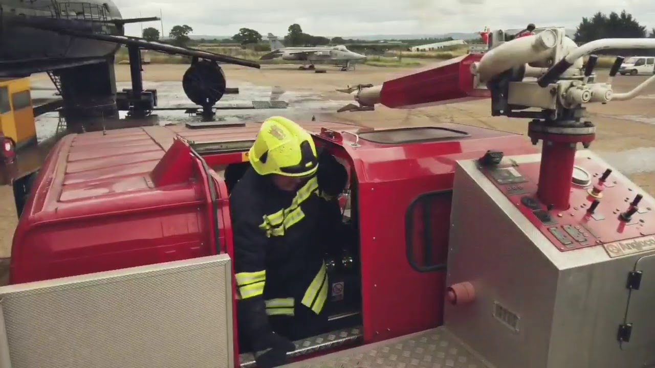 IFTC - German Airforce Firefighter Training - YouTube