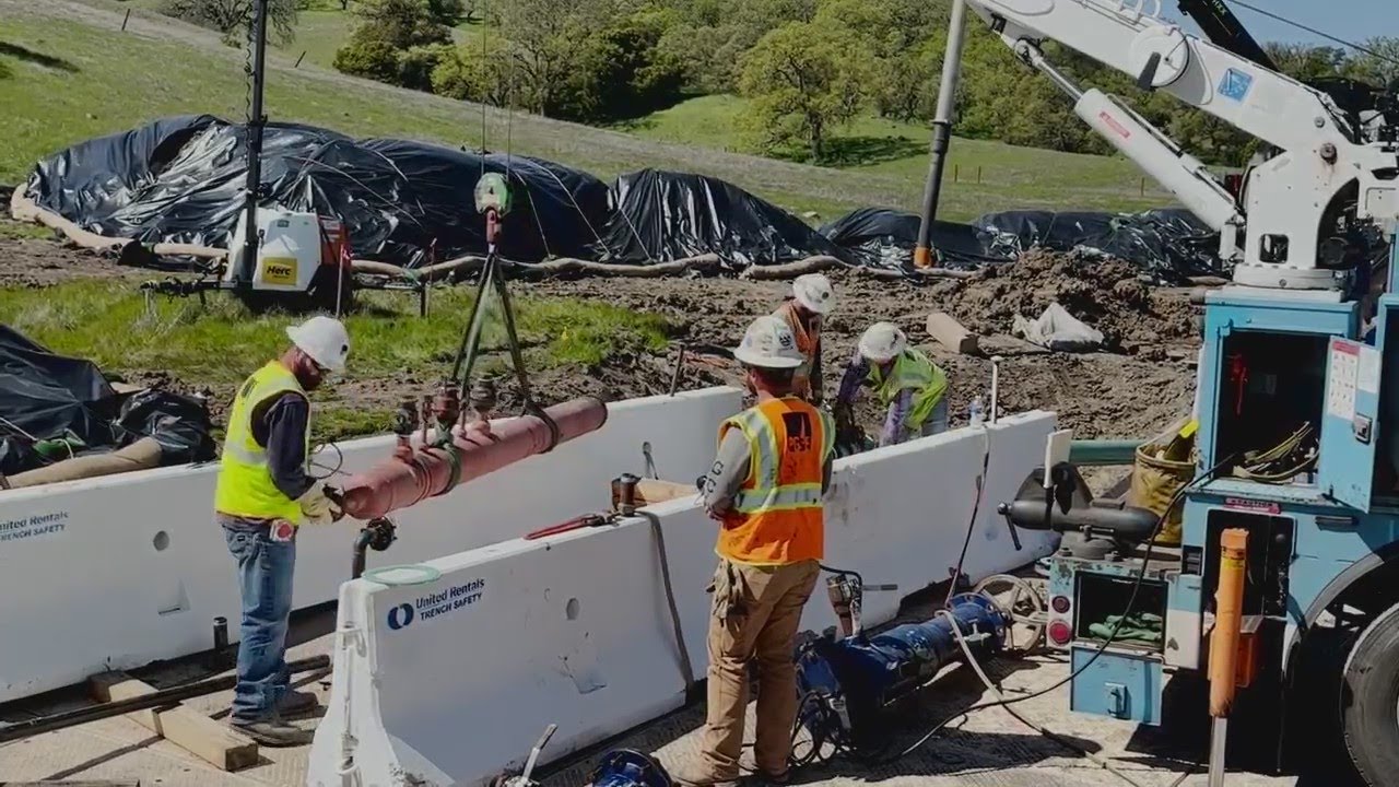 PG&E crews test new temporary gas pipeline in Novato - YouTube