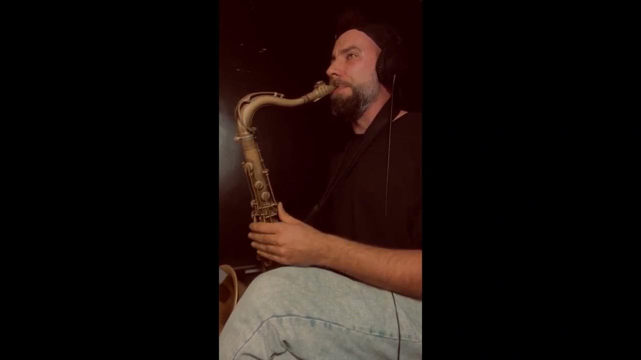 Dom Nad Wodą - sax solo (Rafał Jędruch) - YouTube