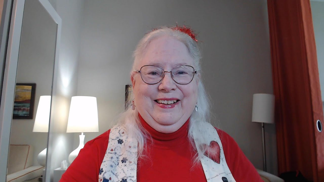 Mrs. Claus reads "Sarah Buttons - Master Doll Maker" - YouTube