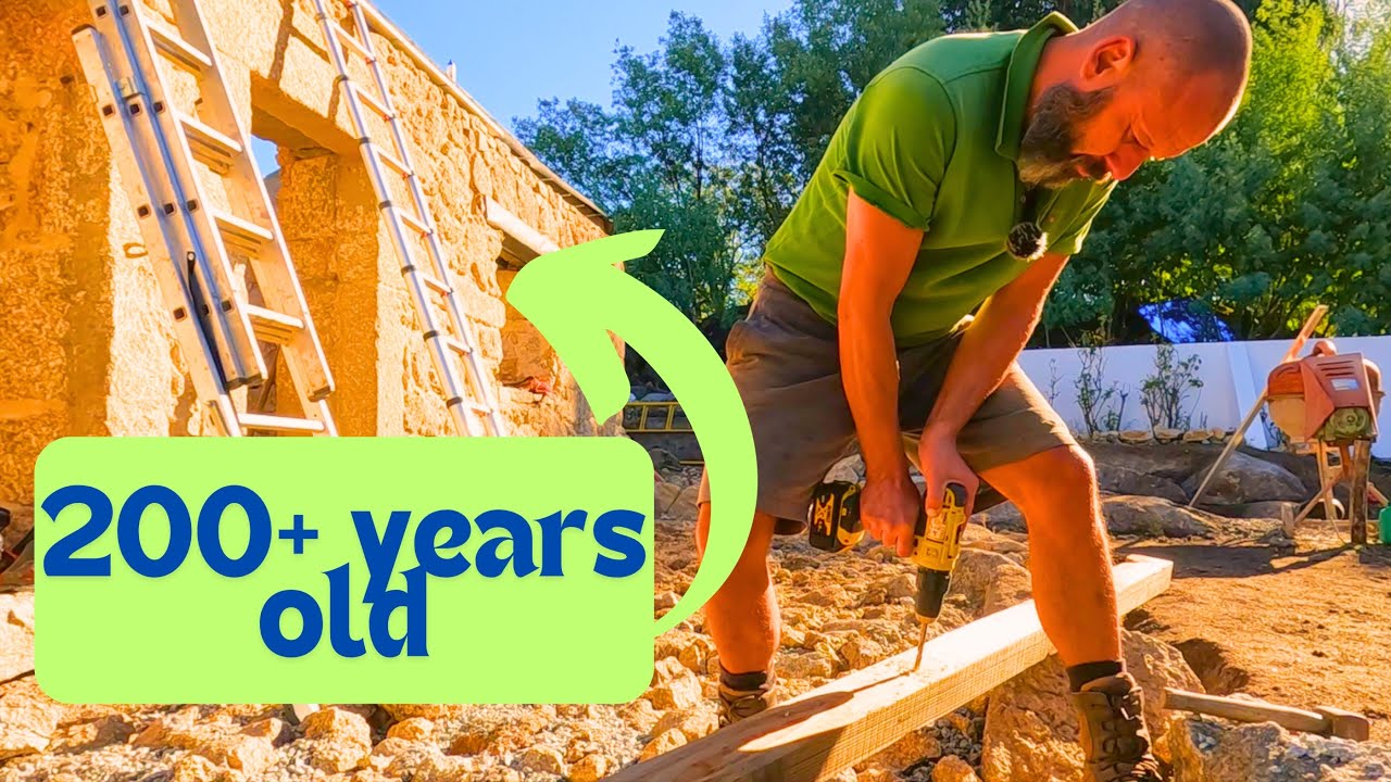 STONE COTTAGE HOMESTEAD 🏠 DIY Renovation Ideas for Off Grid Living ...