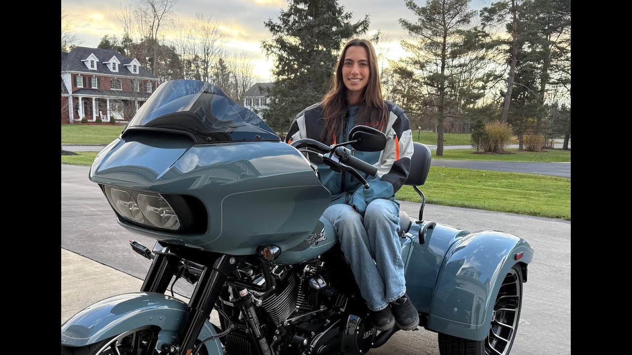 2024 Harley Davidson Road Glide 3 Pillion Review Daughter Tested VS The ...