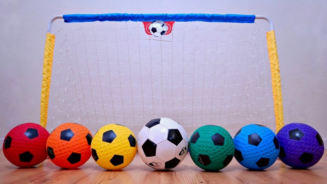 Footballs and Soccer visual aid learning in English - YouTube