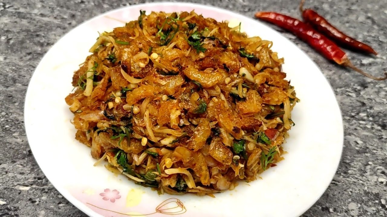Shutki Vorta Recipe Bangla | হাতে মাখা চিংড়ি শুটকি ভর্তা | Dry Fish ...