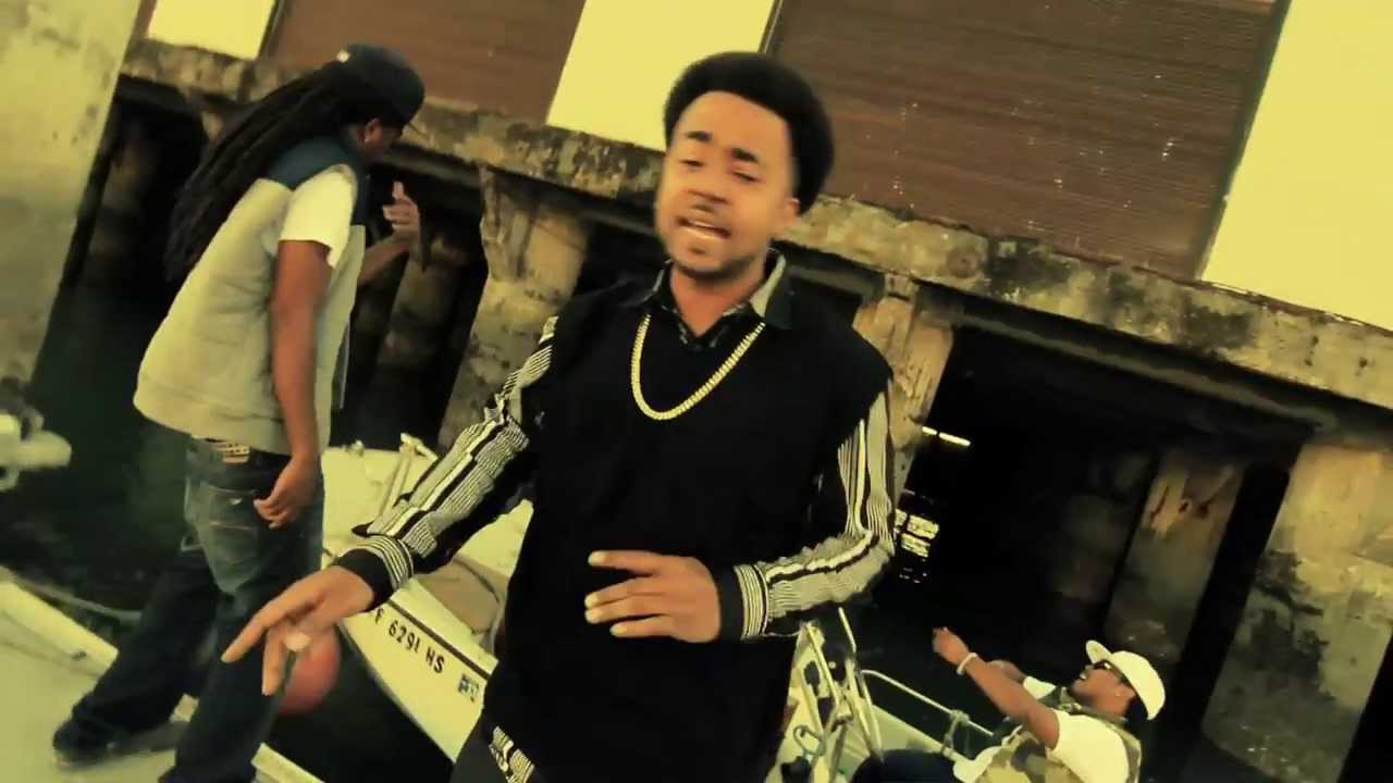 Spoody Ft. Dre Vee Mr. bay Figga aka Dre Vanhaylen, Tae Da Boi "PUT IT ...