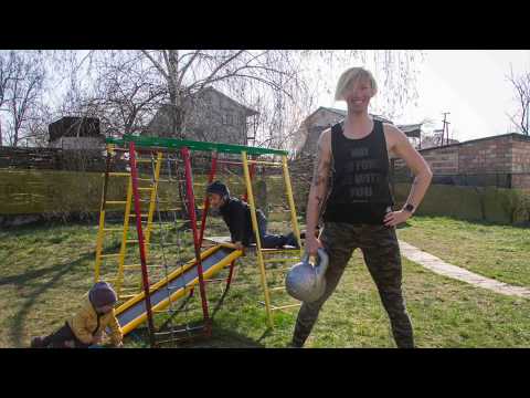 Простые упражнения с гирей // Workout with kettlebell