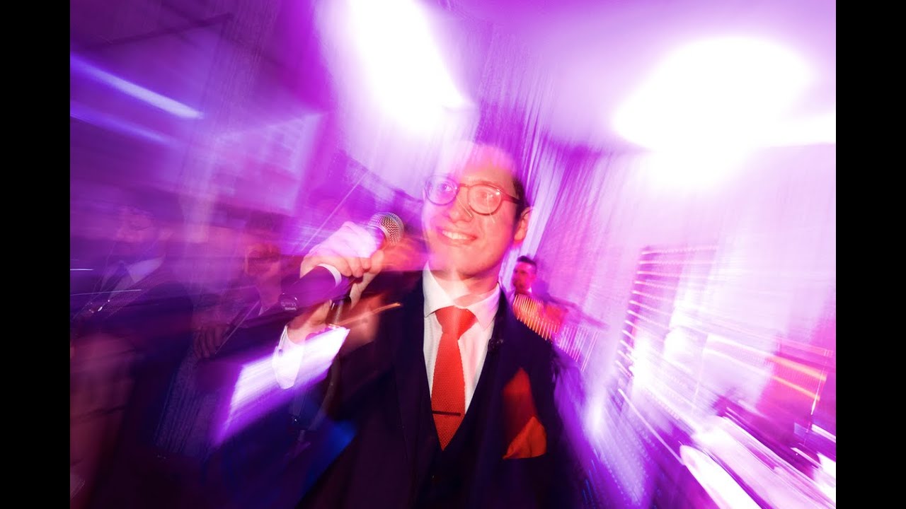 Am Yisrael Chai | Eitan Freilich at the Hatzola Dinner in London | איתן ...