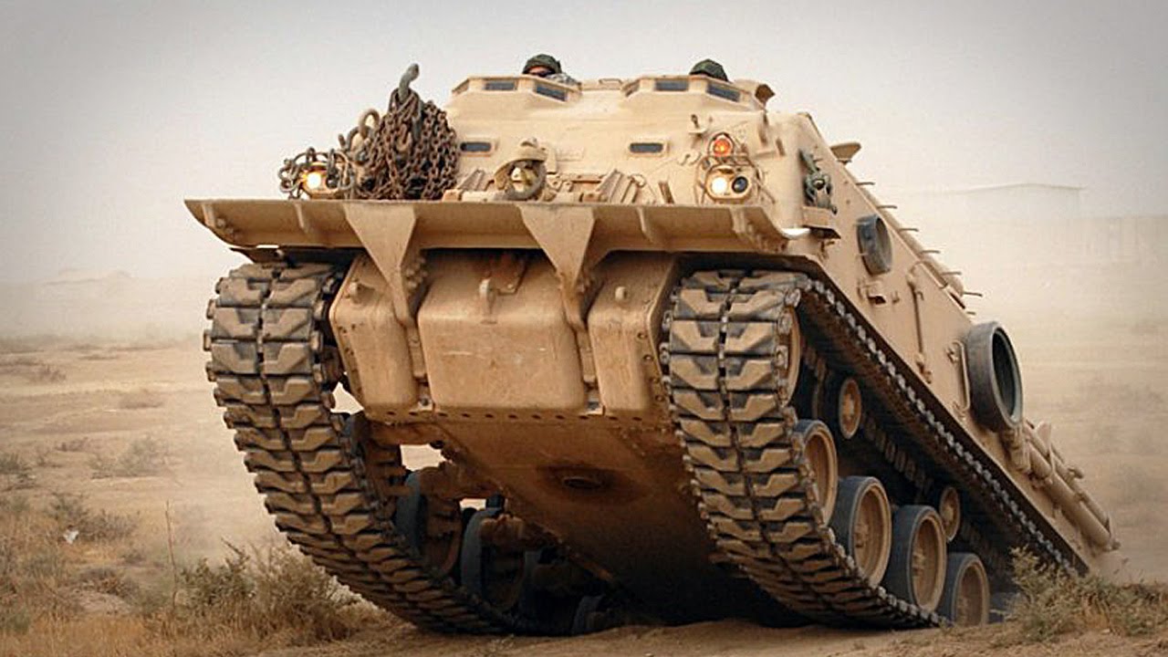 Ремонтно эвакуационная машина M88A2 Hercules - YouTube