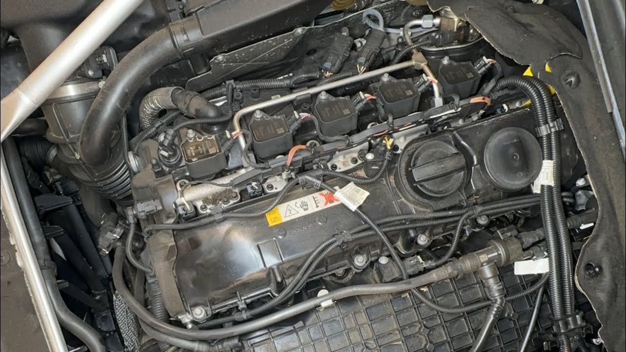 BMW B58 Valve Cover Replacement Time Lapse - YouTube