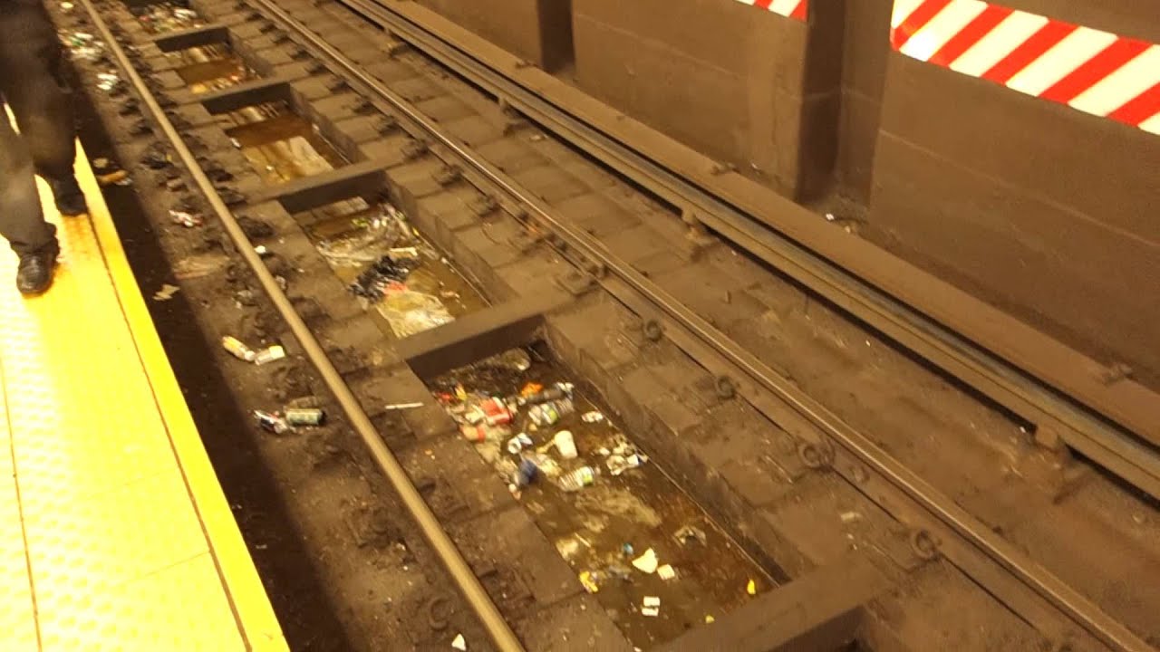 Dirty subway in New York - 2 - YouTube