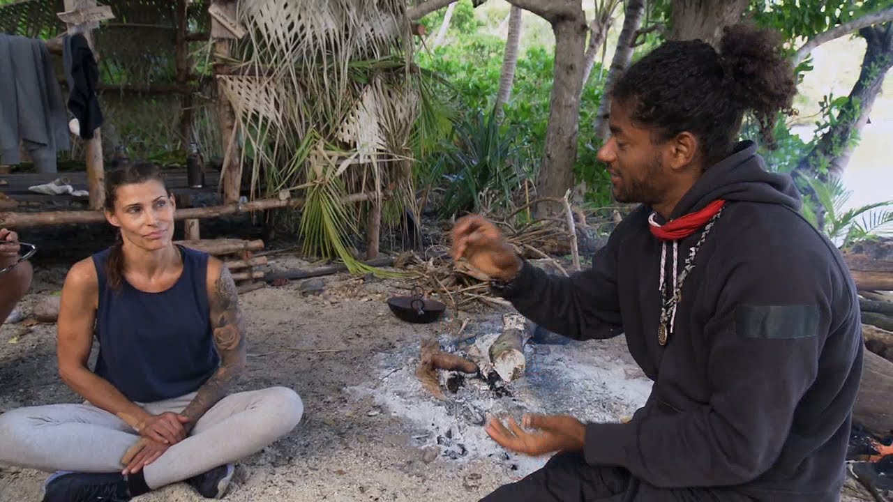 Adnilson Costa da Cruz berättar för de andra i Gränslandet hur det ...