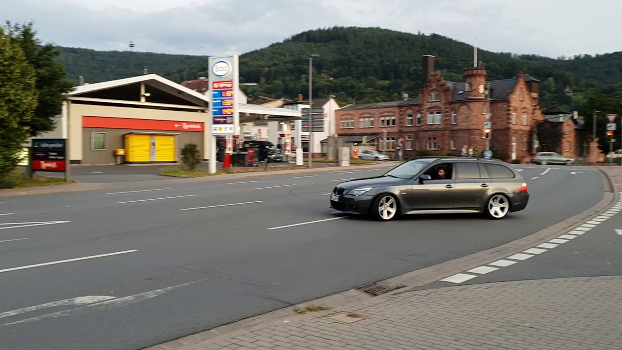 Bmw E61 M Sport Styling 128 - YouTube