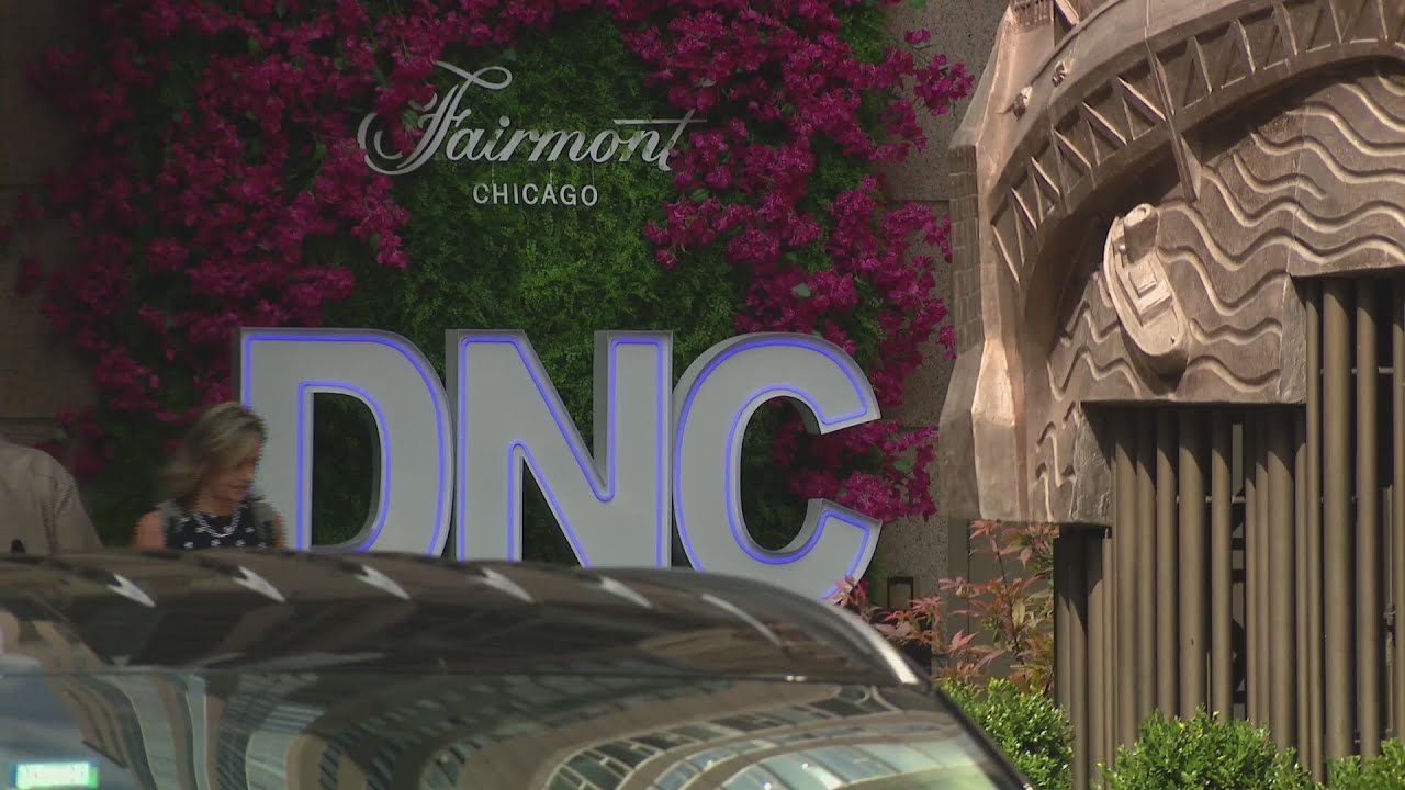 Police and FBI investigate maggot incident at DNC breakfast in Chicago ...