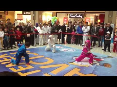 Dünya şampiyonu 3 Akyüz kardeşler