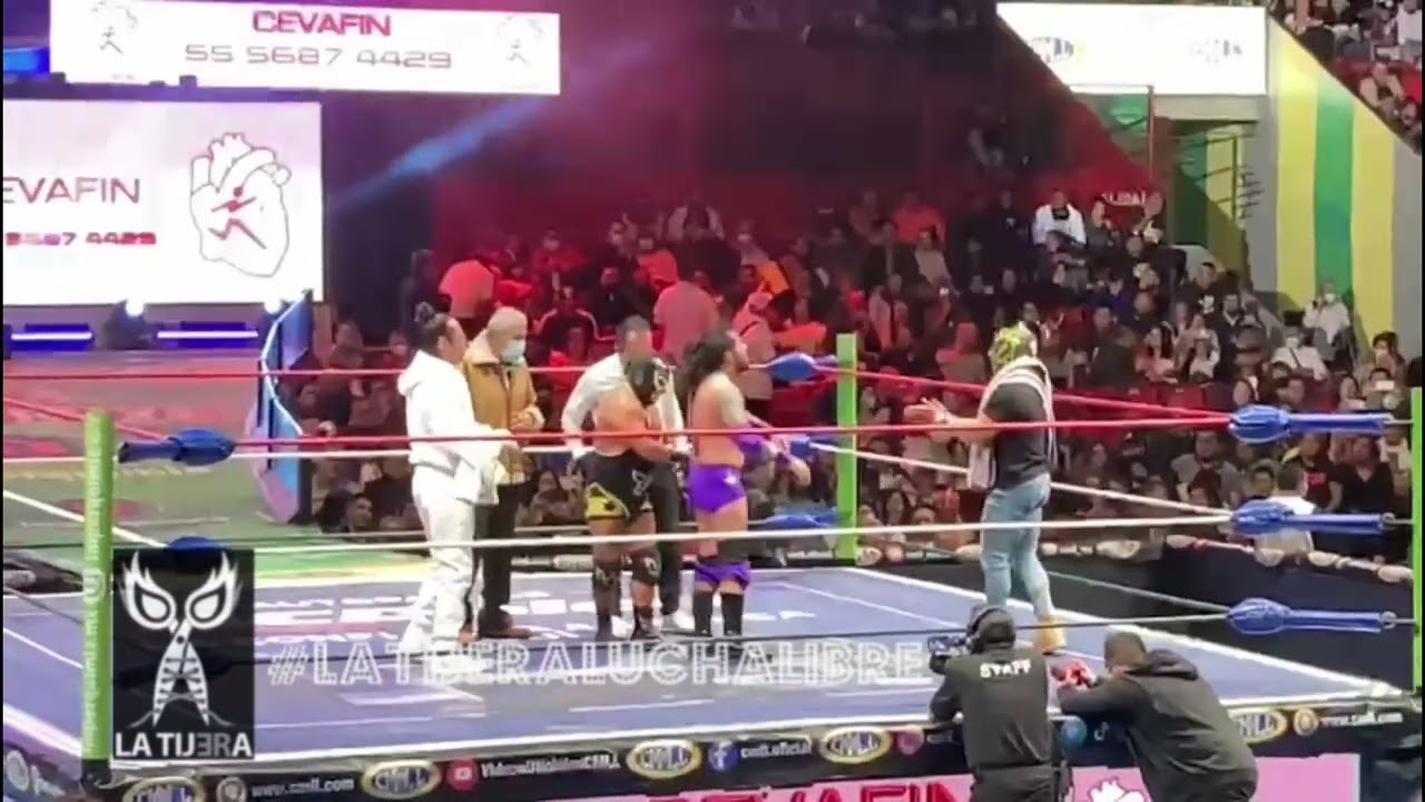 Mercurio reconoce a Pequeño Pierroth, luego de defender su título de ...