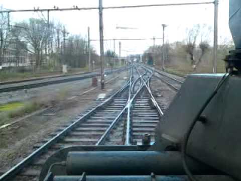 Sncb infrabel brossel ES500 L28 comboio train caténaire - YouTube