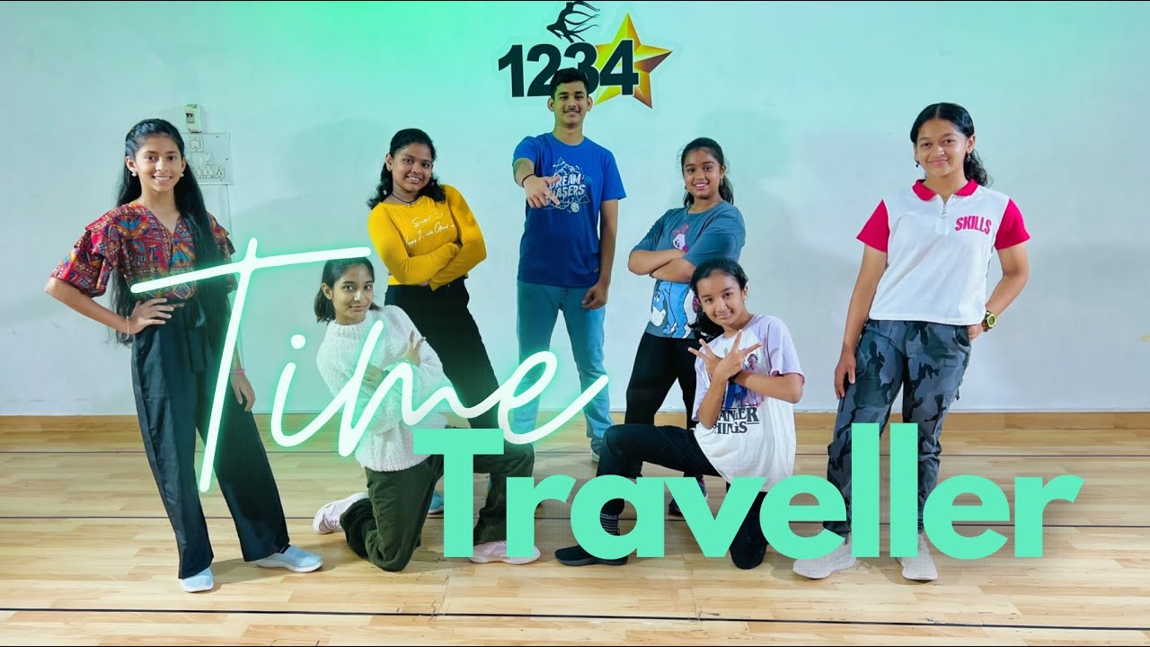 M.I.A -Time Traveller (Dance) I am traveller (Hey , Hey ) time ...