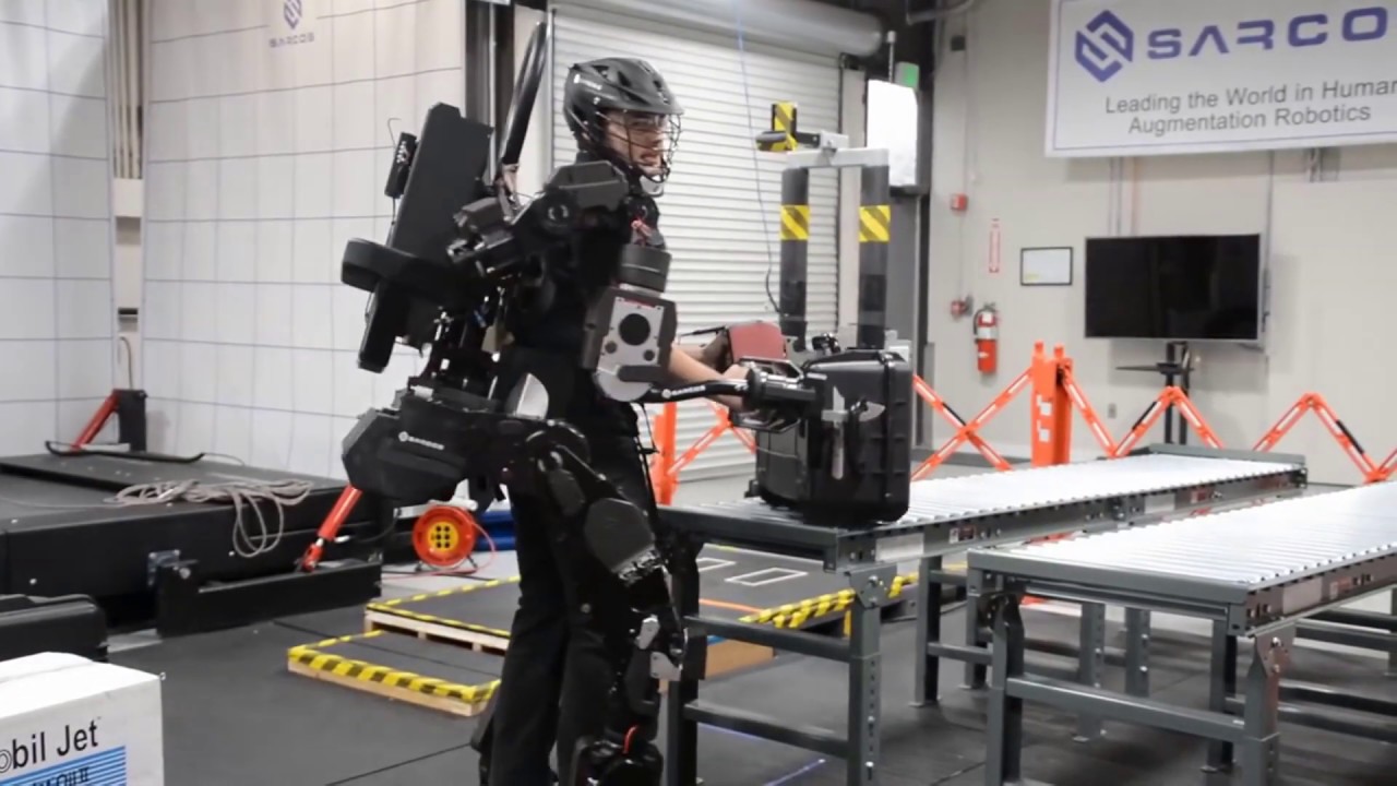 Компания Sarcos Robotics представила ЭКЗОСКЕЛЕТ - YouTube