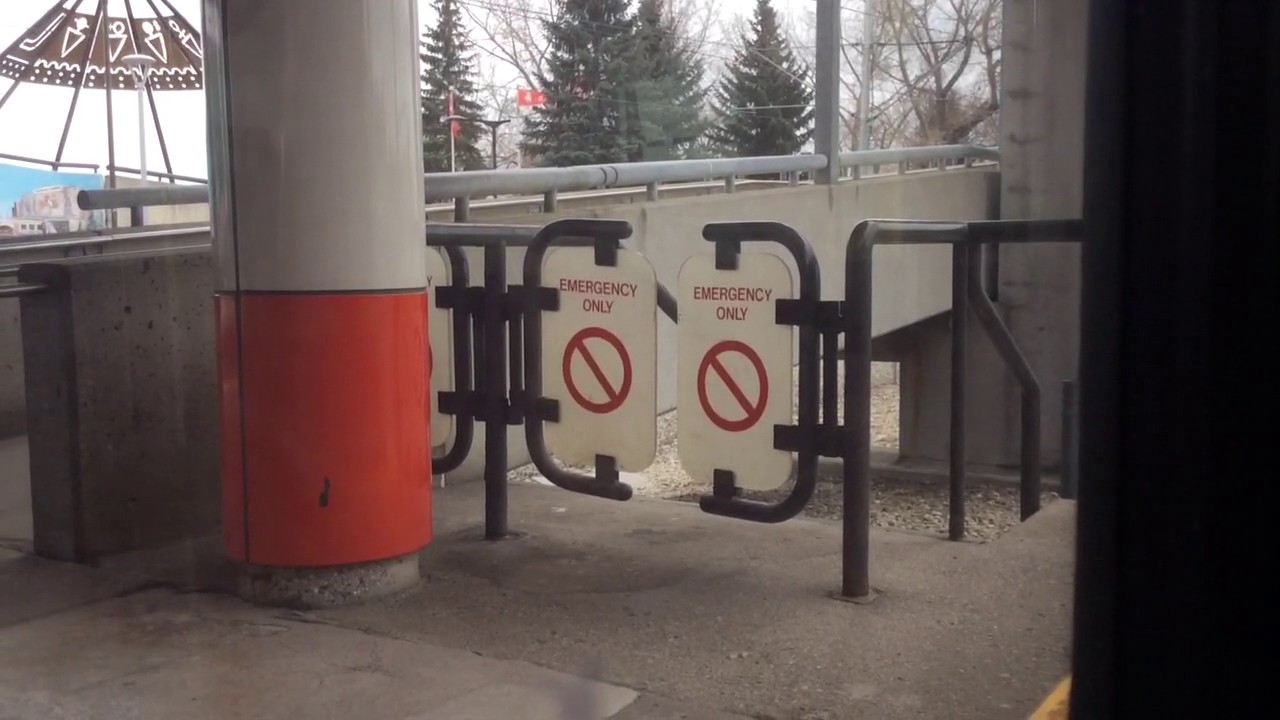 Calgary C Train - Red Line (City Hall - 39th Avenue) - YouTube