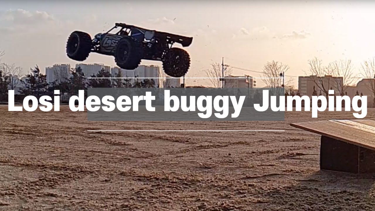 rc car_losi desert buggy jump 데져트버기 점프 - YouTube
