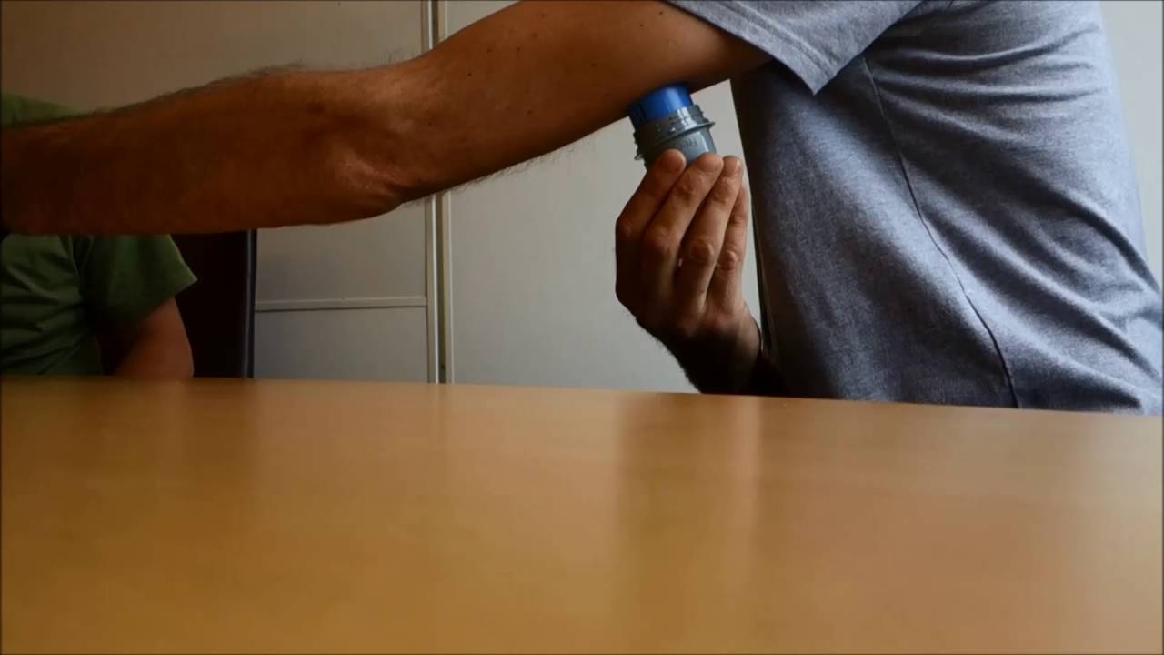 Attaching FreeStyle Libre blood glucose sensor - YouTube